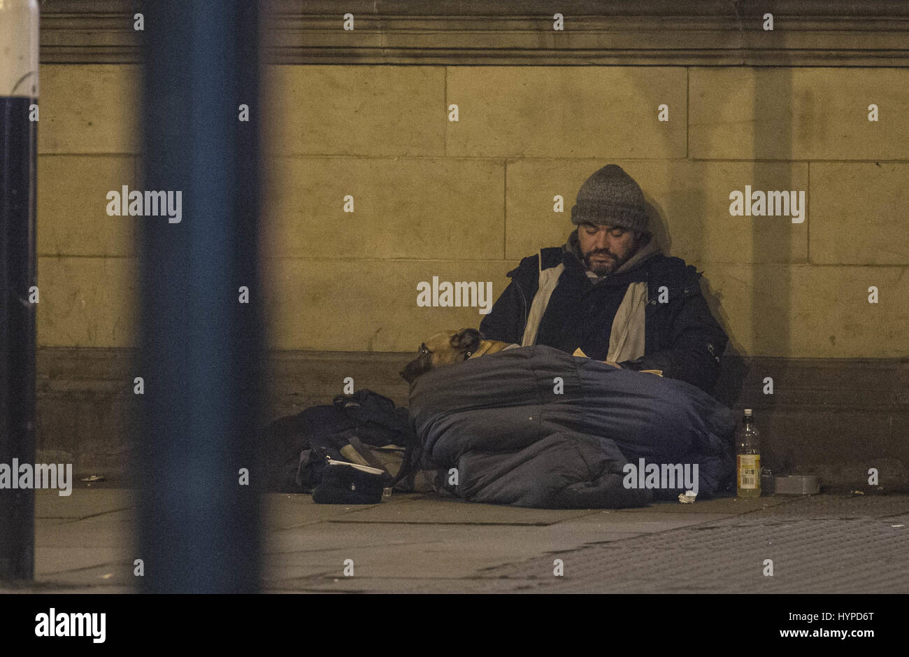 Homeless people in Edinburgh, Scotland brave some of the lowest ...
