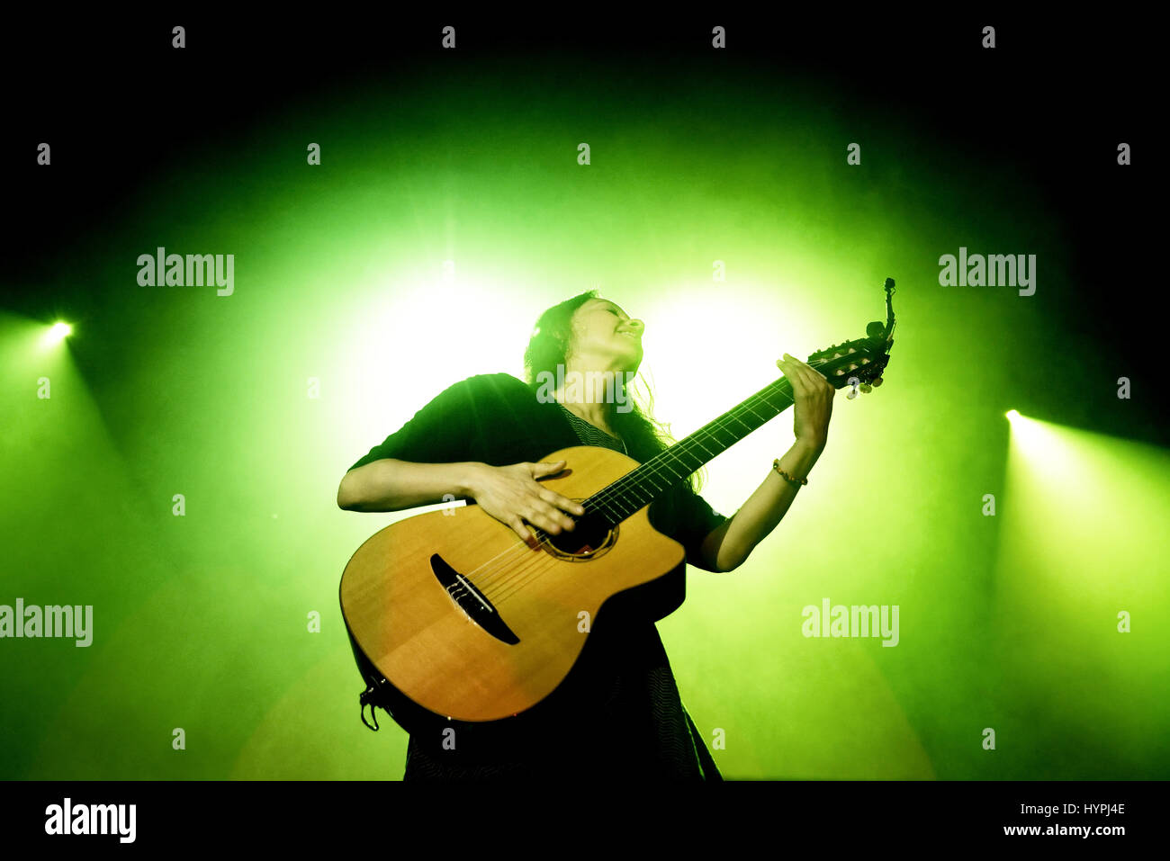 Rodrigo y gabriela in concert hi-res stock photography and images - Alamy