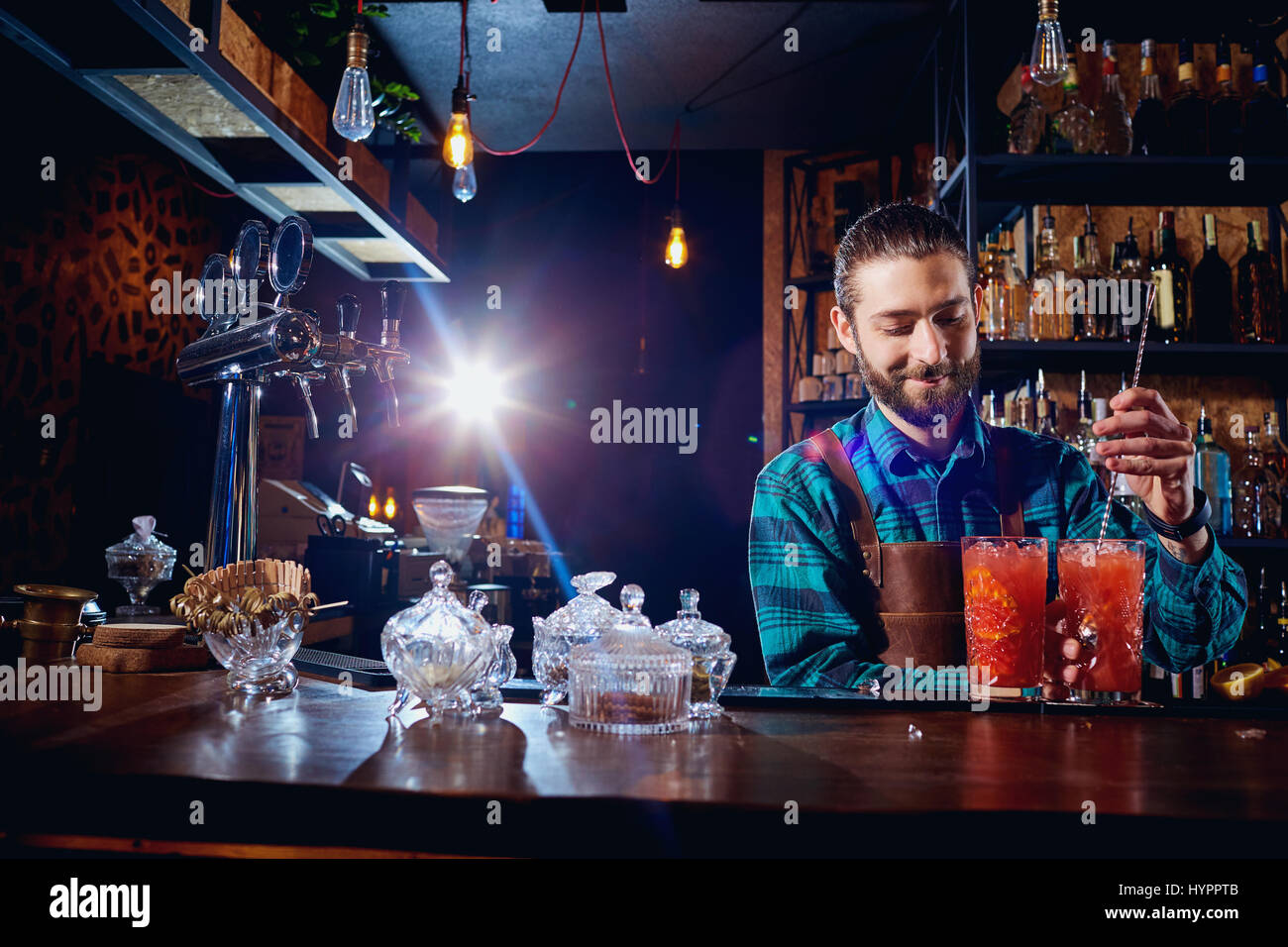 Bartender work hi-res stock photography and images - Alamy