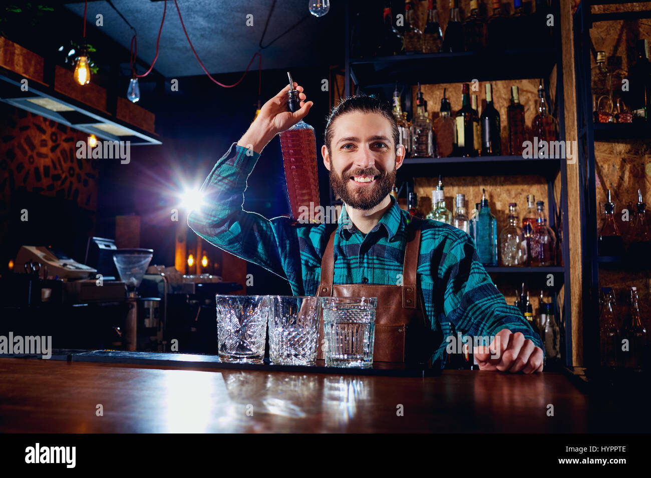 Bottle service nightclub hi-res stock photography and images - Alamy