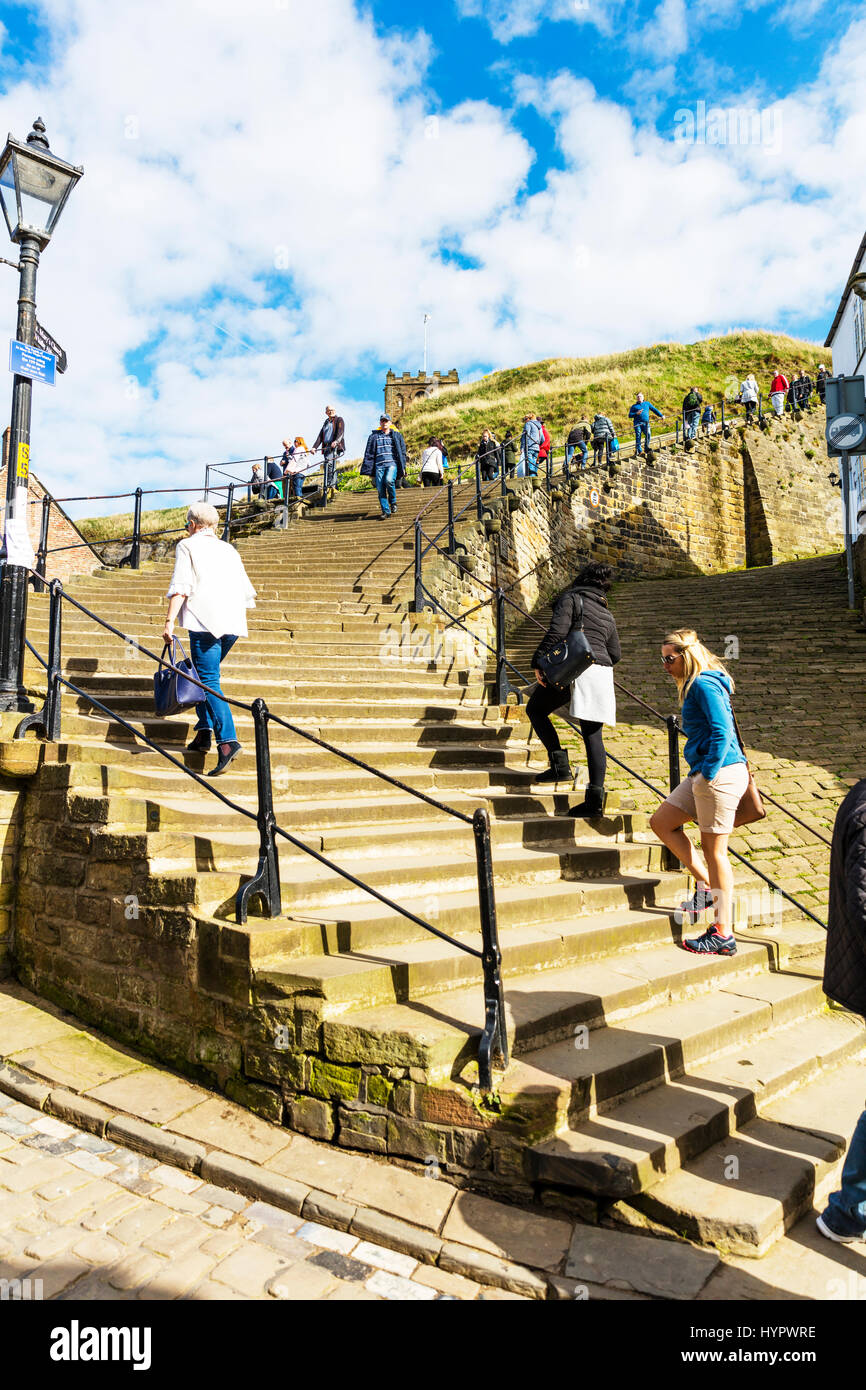 Whitby's 199 Steps Whitby steps to Abbey up steep hill Whitby town ...
