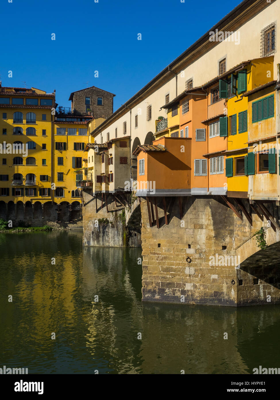 Tuscany stone houses hi-res stock photography and images - Alamy