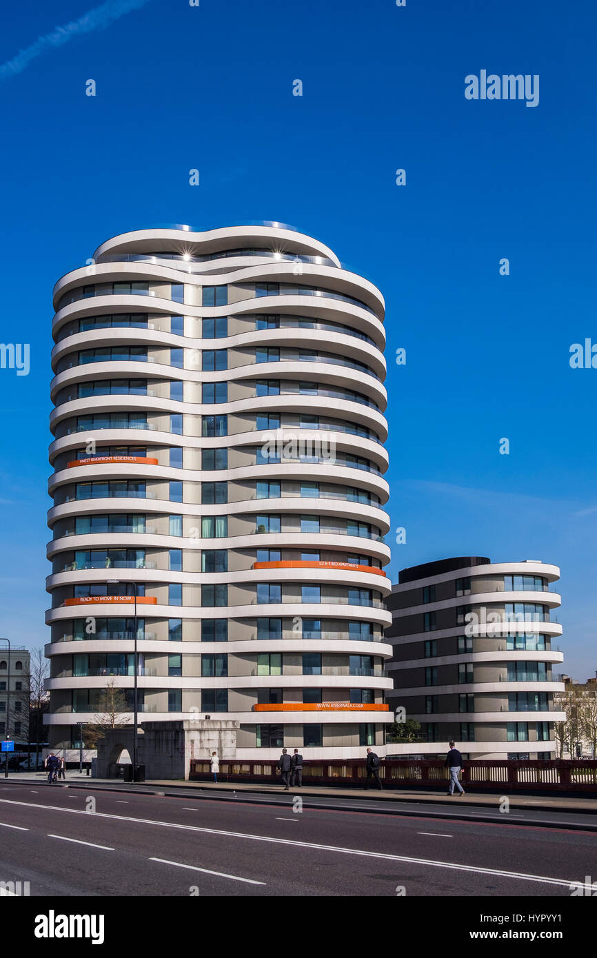 Riverwalk apartment hi-res stock photography and images - Alamy