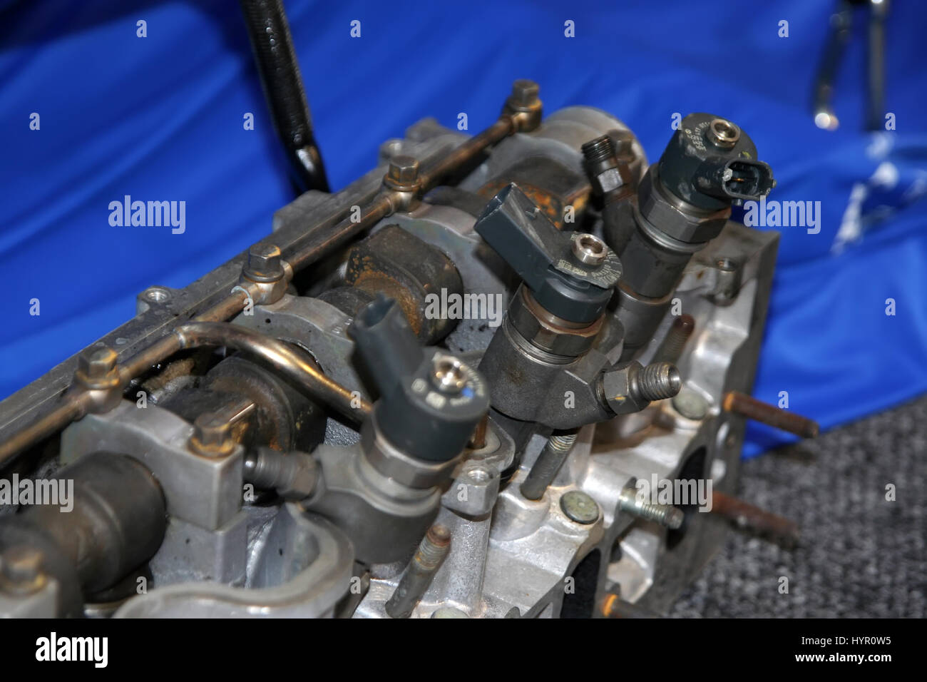 Old car engine. Old automobile motor Stock Photo - Alamy