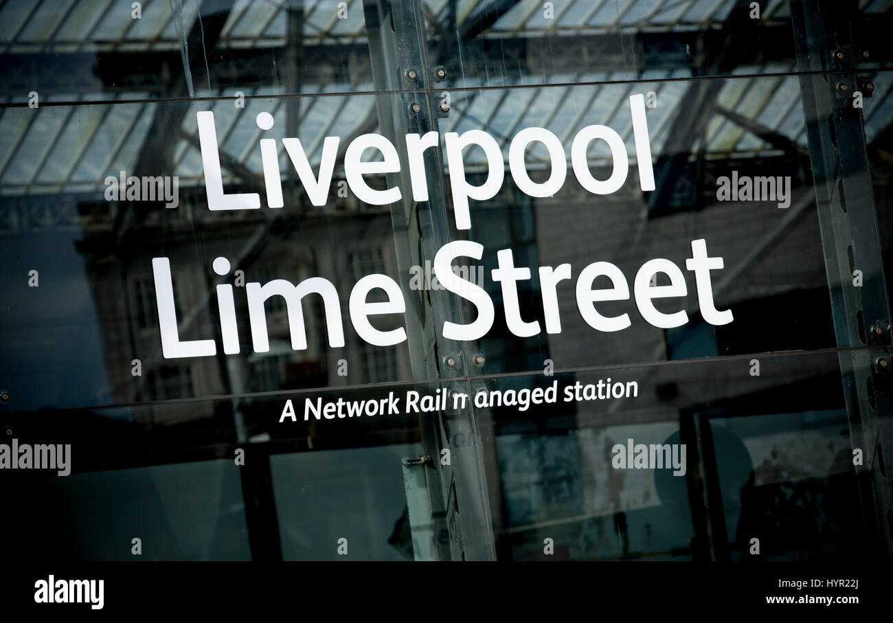 Liverpool Lime Street Railway Station, Liverpool, UK Stock Photo - Alamy