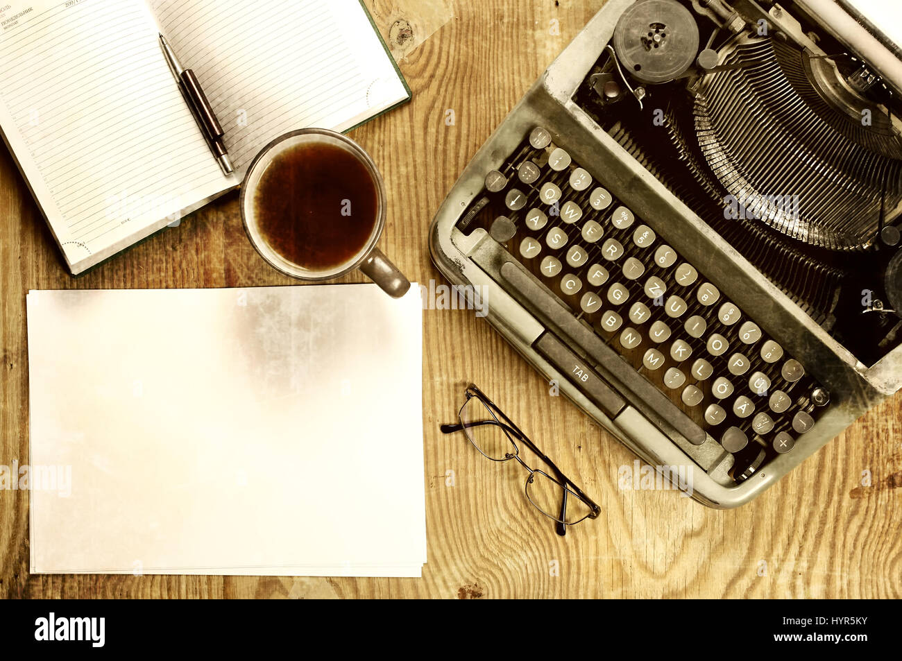 writer desktop with typewriter retro Stock Photo - Alamy