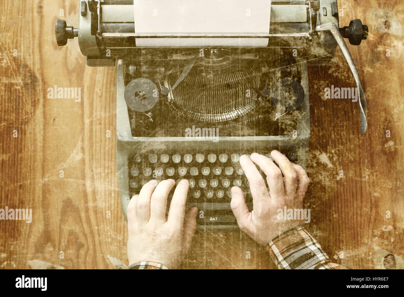 Vintage photo of old man at typewriter hi-res stock photography and ...