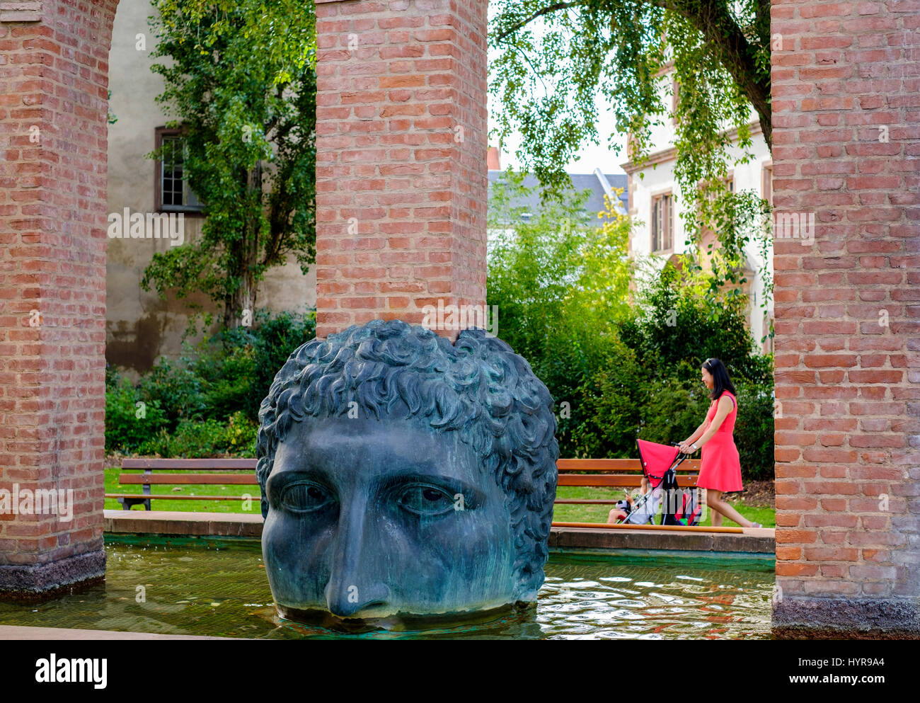 Statue Janus Strasbourg