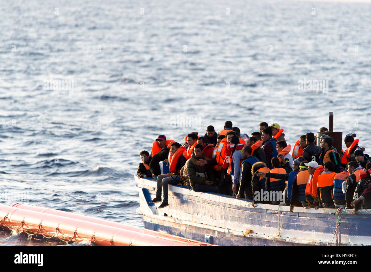 Refugee boat hi-res stock photography and images - Alamy