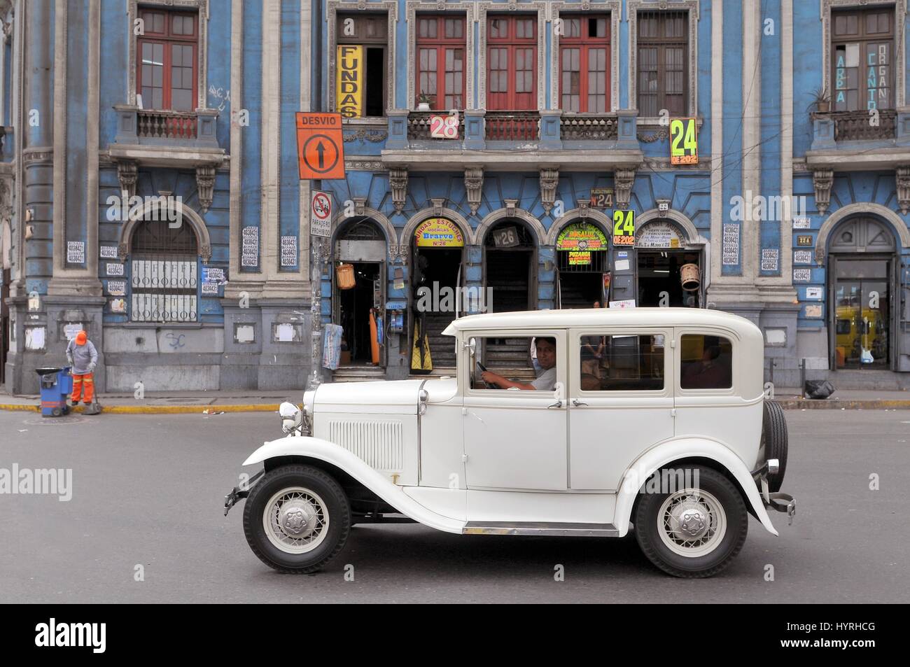 Peru vintage car hi-res stock photography and images - Alamy