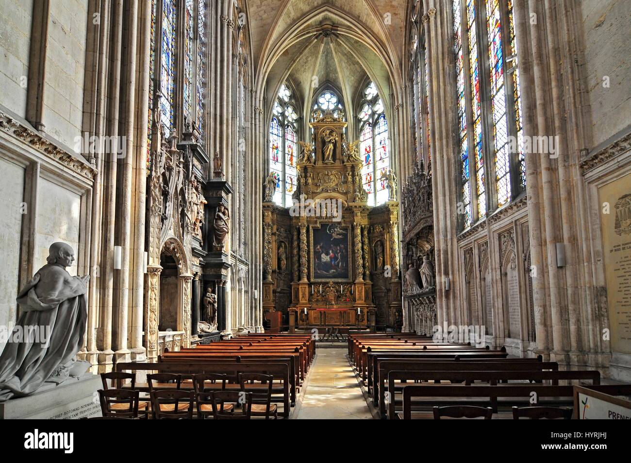 Interior of gigantic gothic cathedral in Rouen France Stock Photo - Alamy