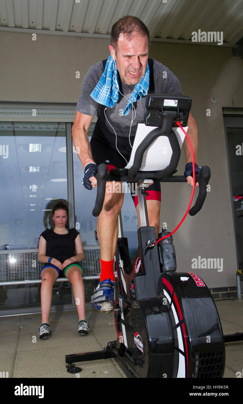 Use a turbo trainer hi-res stock photography and images - Alamy