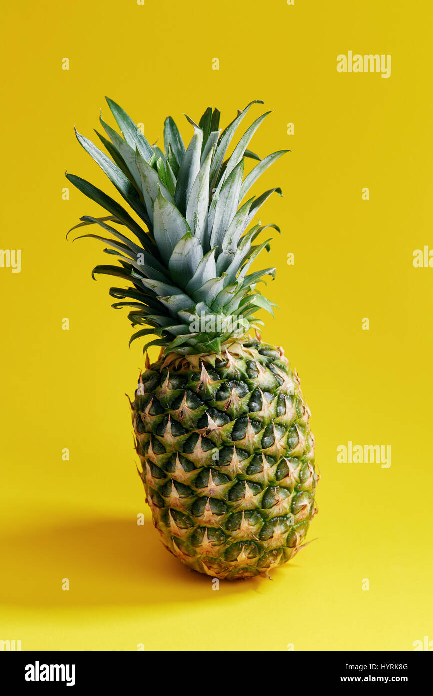 Healthy yellow fruit hi-res stock photography and images - Alamy