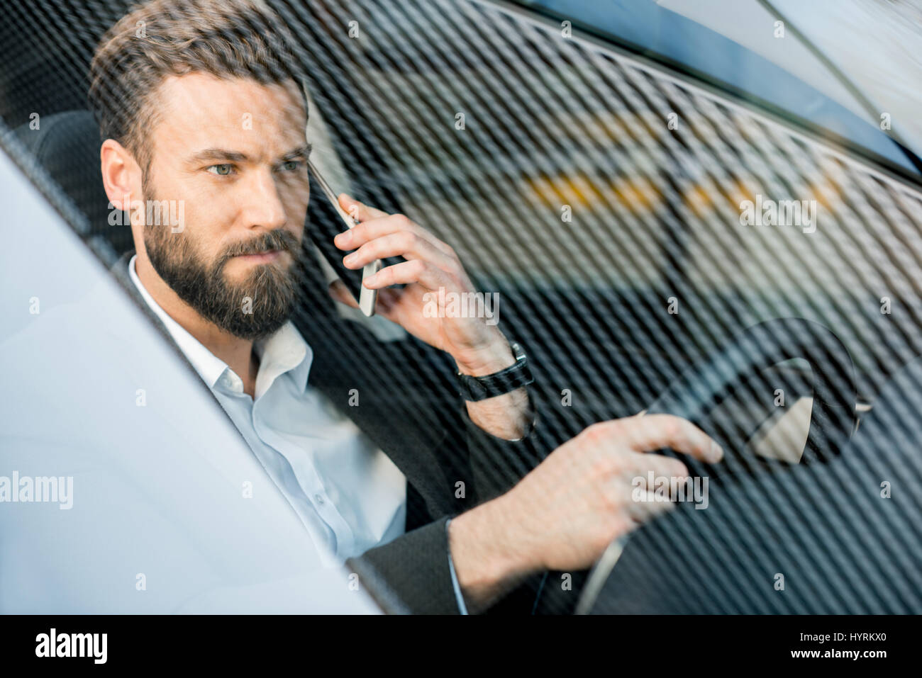 Talking cell driving hi-res stock photography and images - Alamy