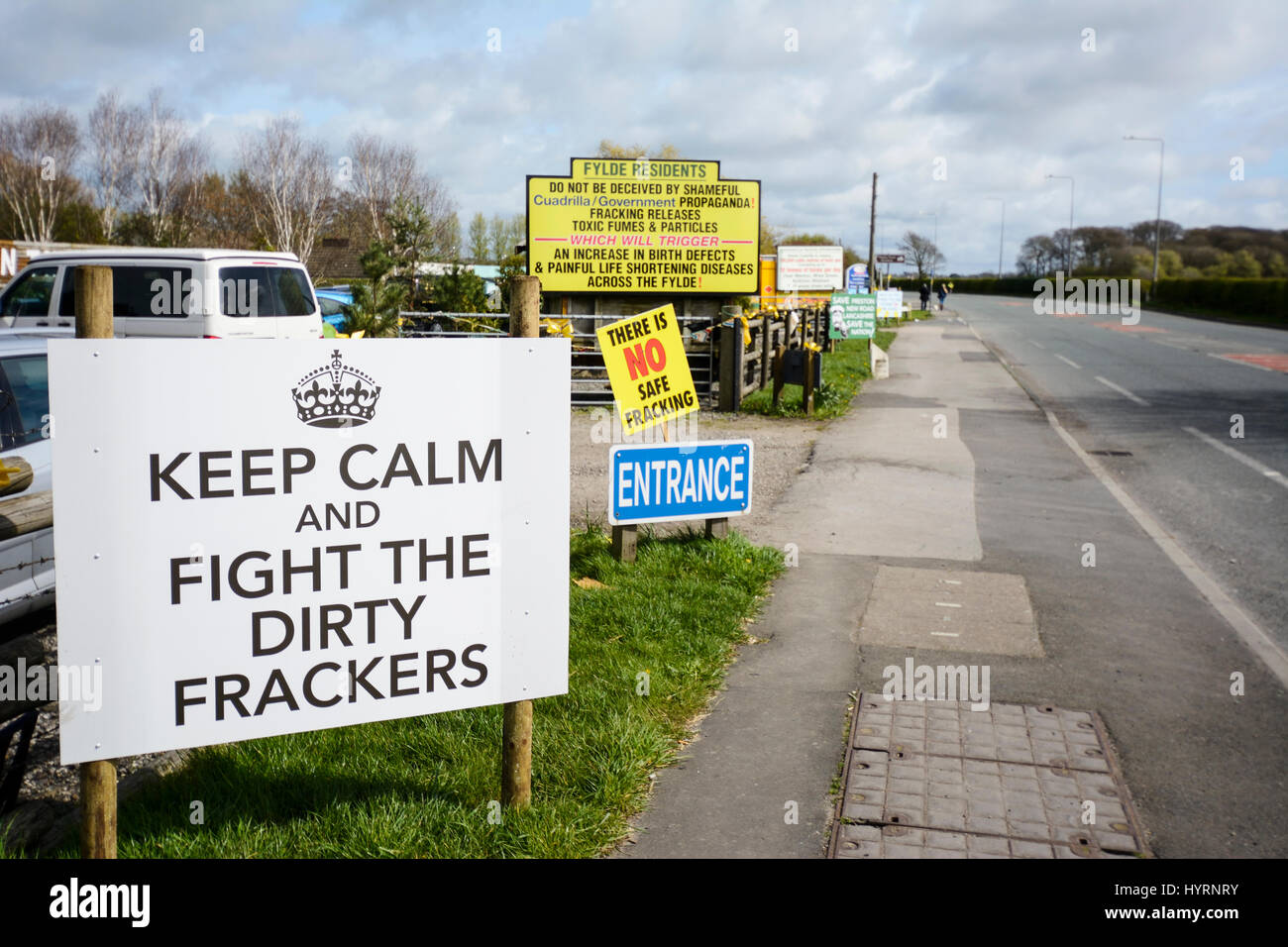 Informative road signs hi-res stock photography and images - Alamy