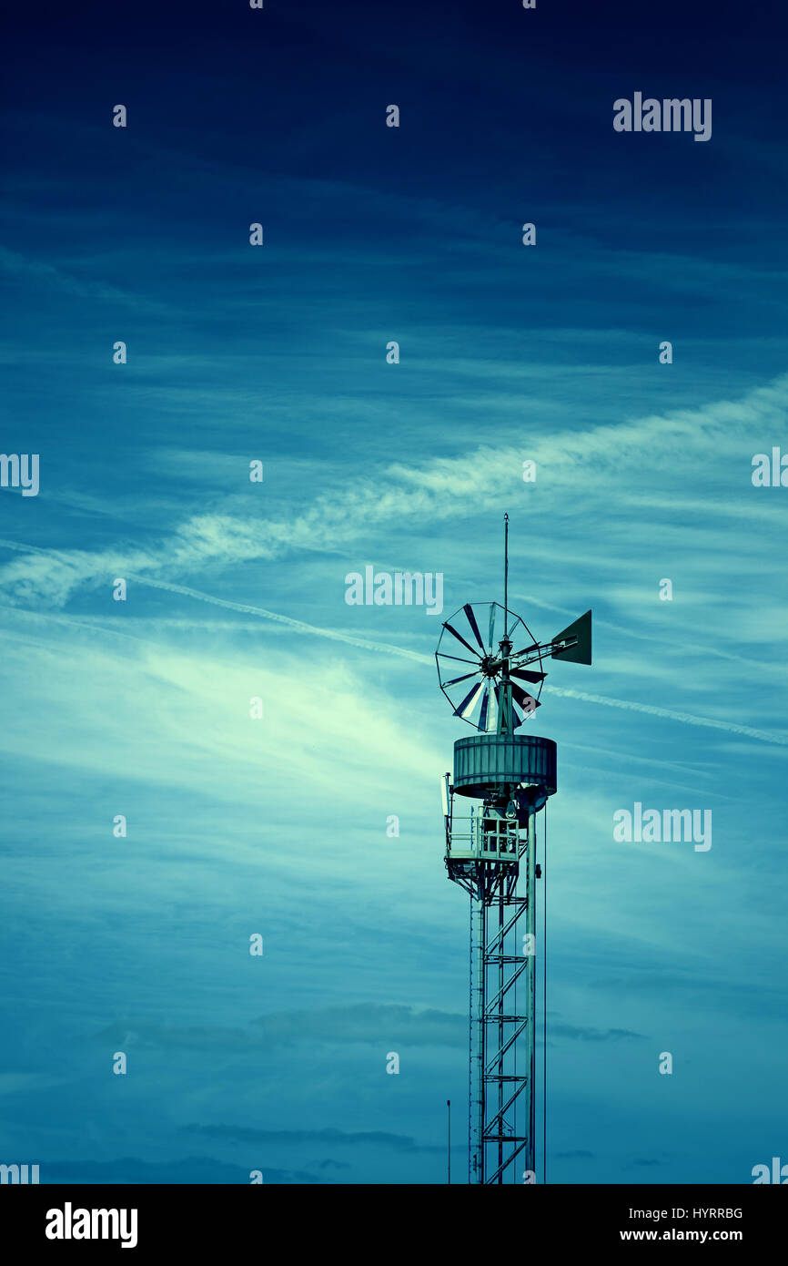 Old aermotor windmill pump hi-res stock photography and images - Alamy