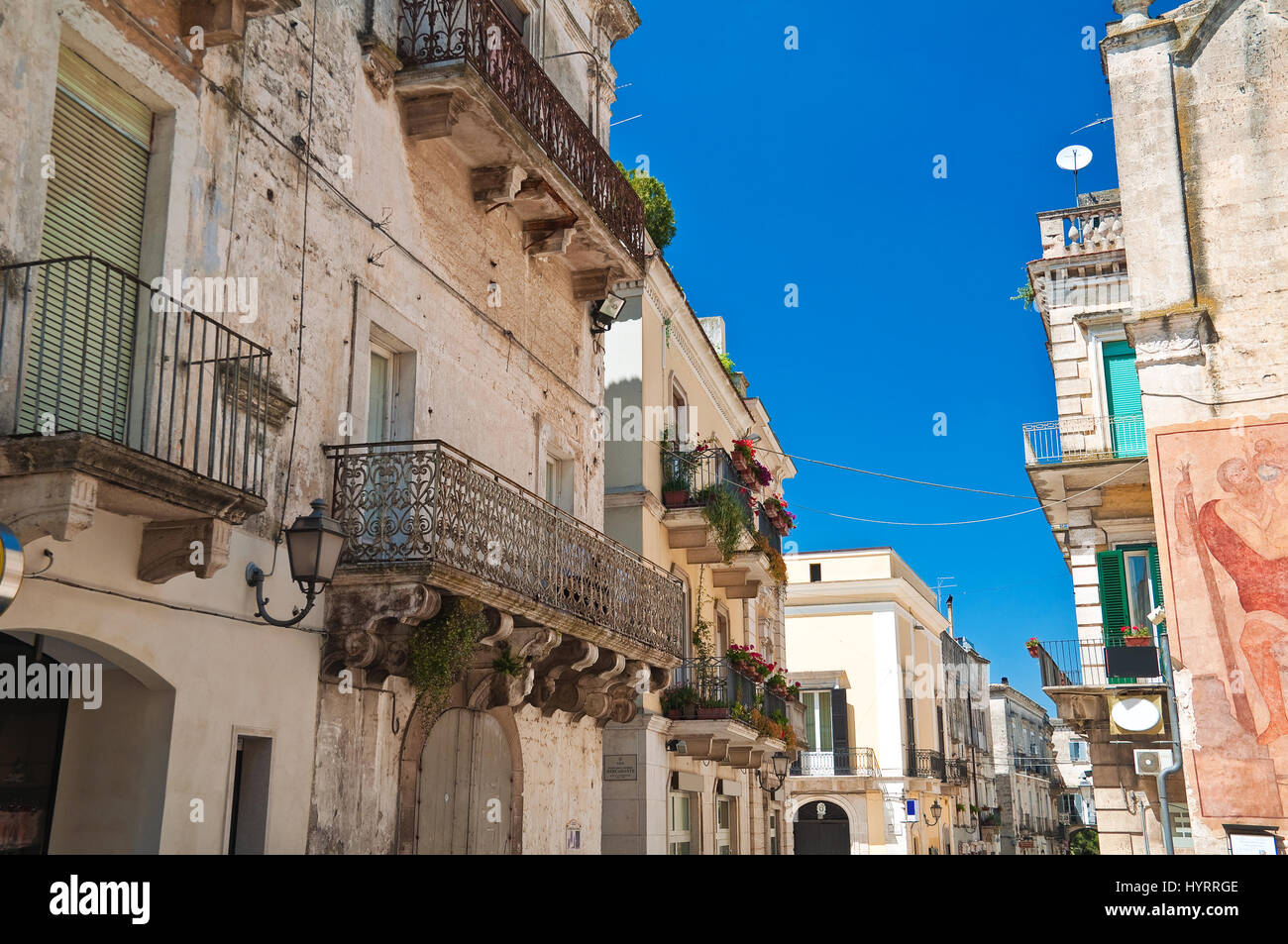 Alleyway. Altamura. Puglia. Italy Stock Photo - Alamy