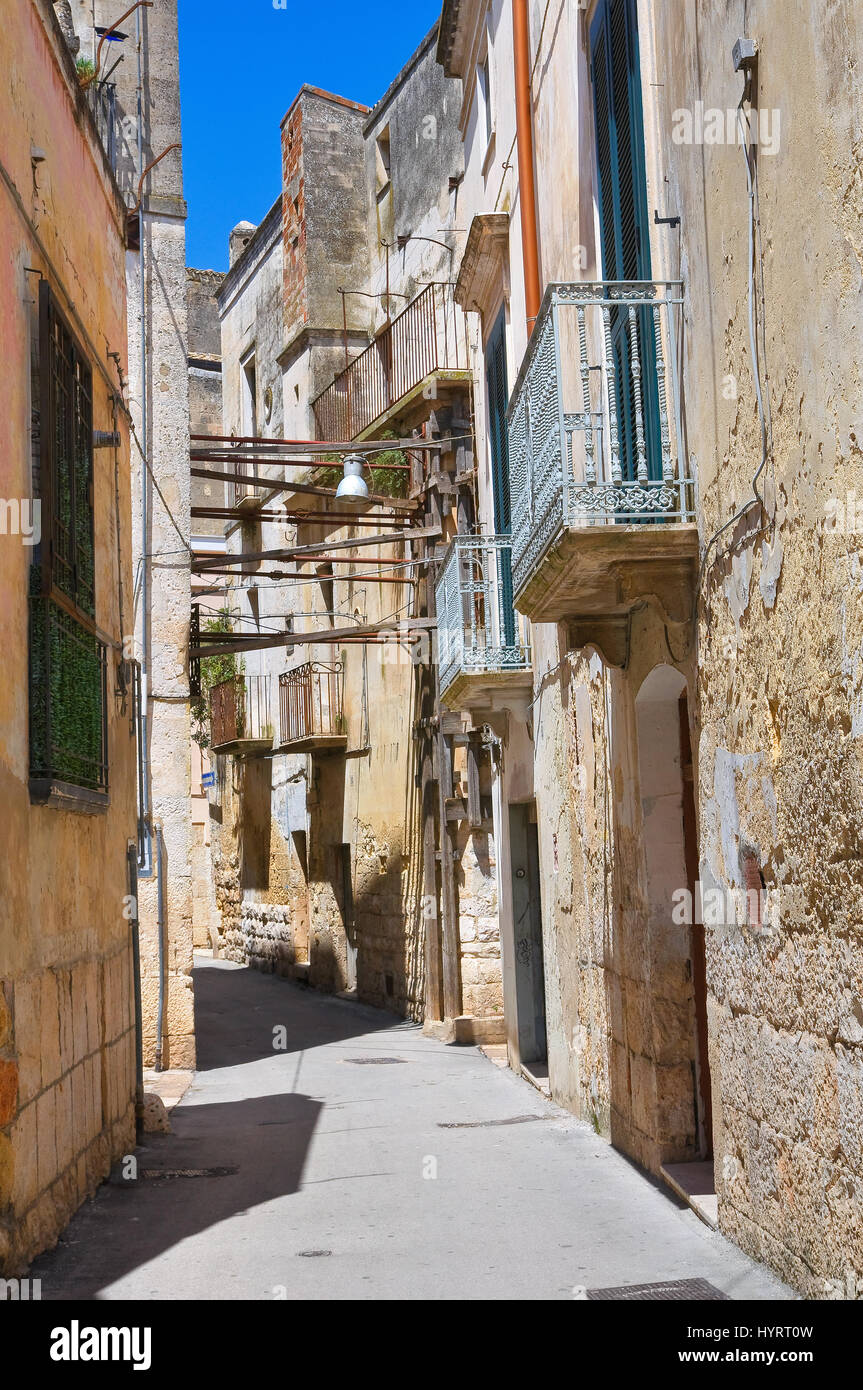 Alleyway. Altamura. Puglia. Italy Stock Photo - Alamy