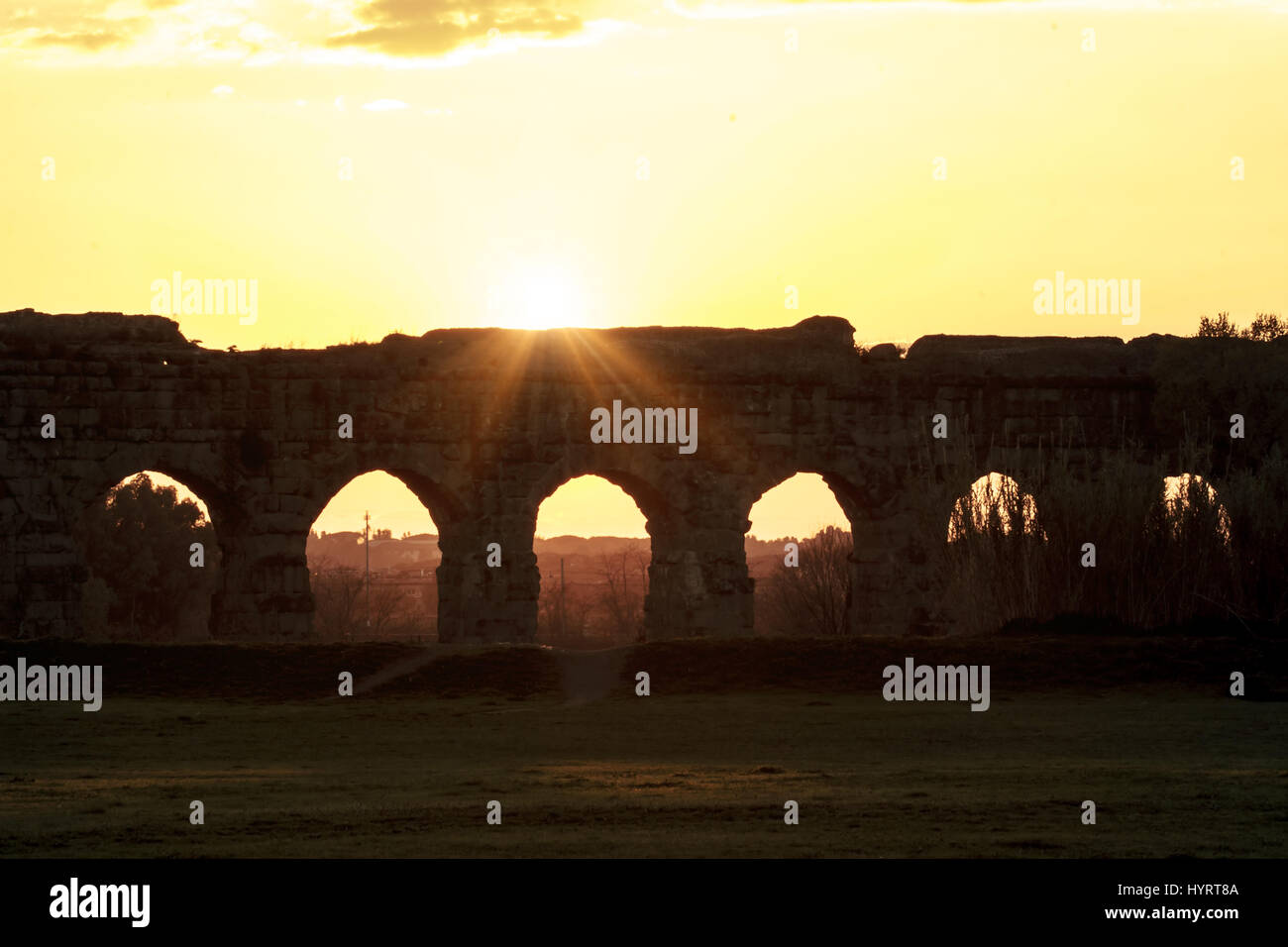 Albero condotto hi-res stock photography and images - Alamy