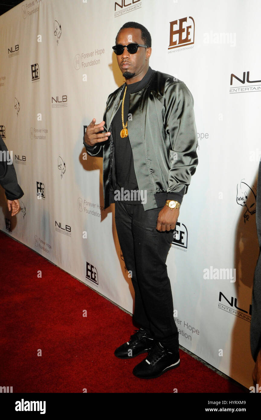 Puff daddy aka sean combs hi-res stock photography and images - Alamy