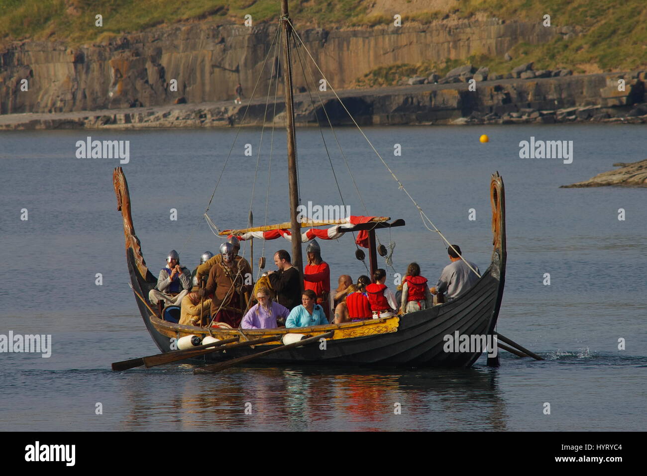 Viking longship rowing hi-res stock photography and images - Alamy