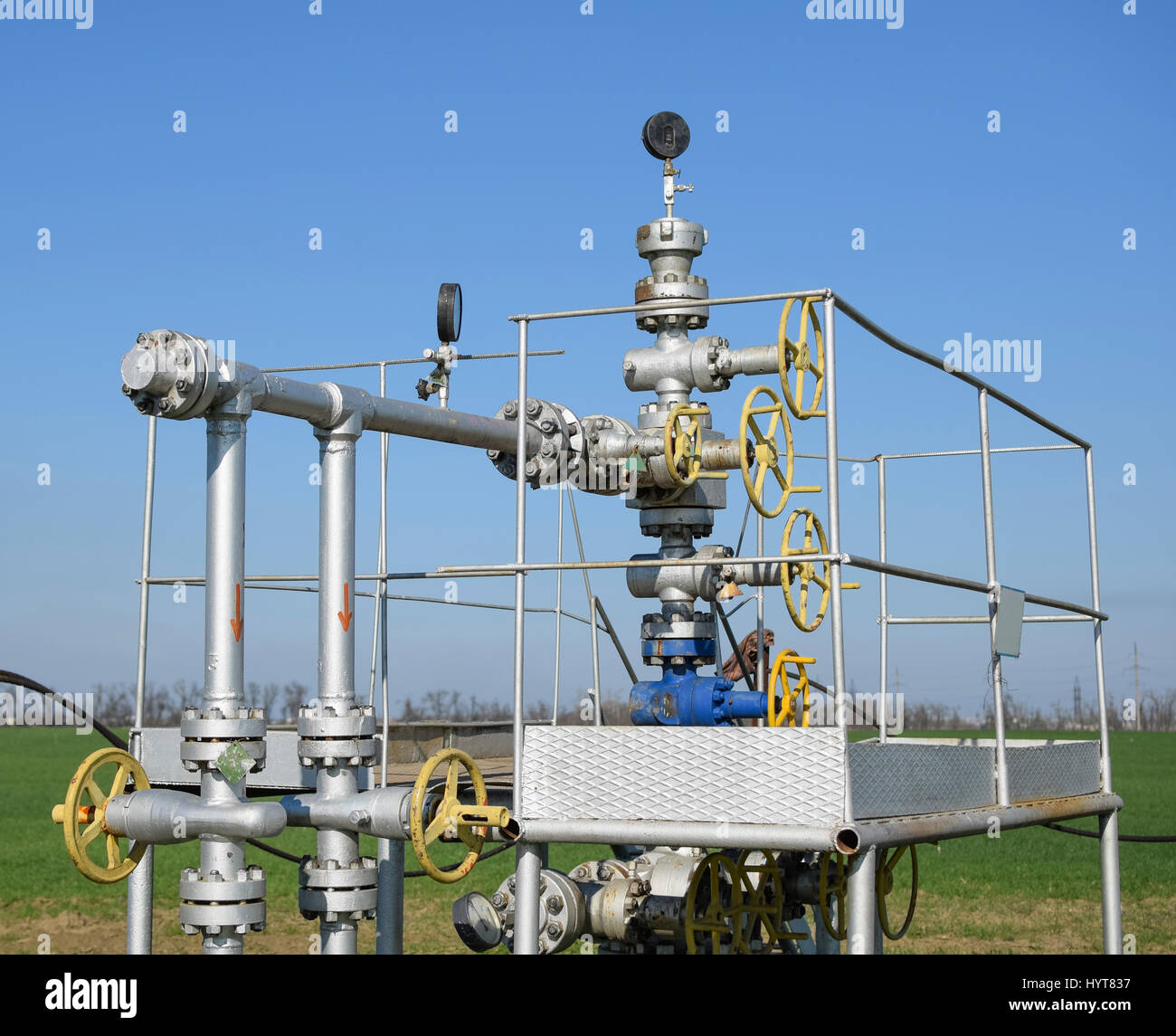 Oil well. The equipment and technologies on oil fields Stock Photo - Alamy