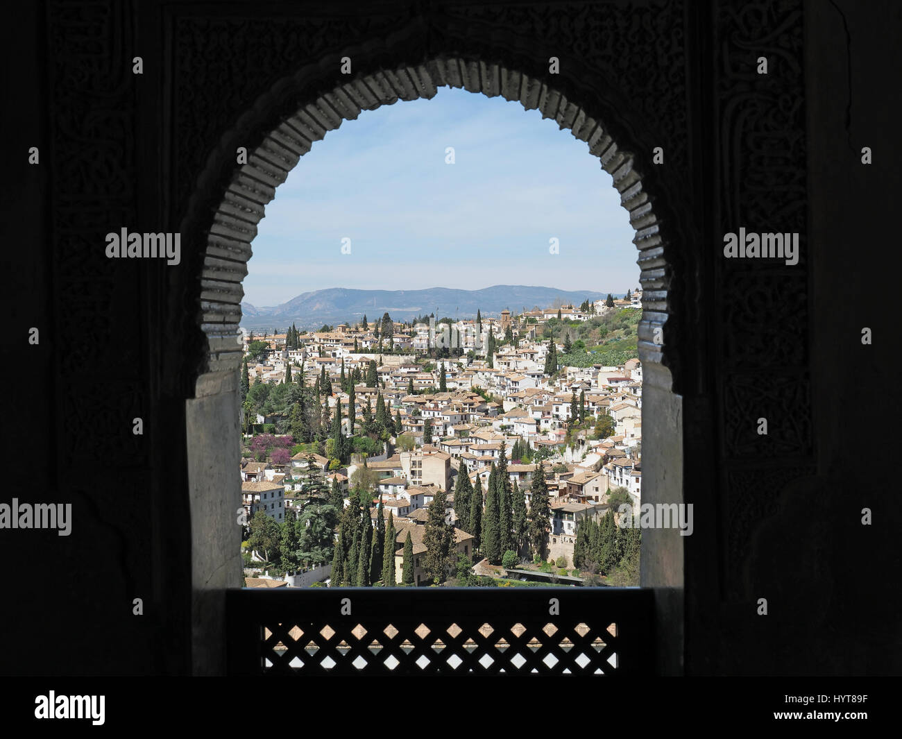 Alhambra palace interior hi-res stock photography and images - Alamy