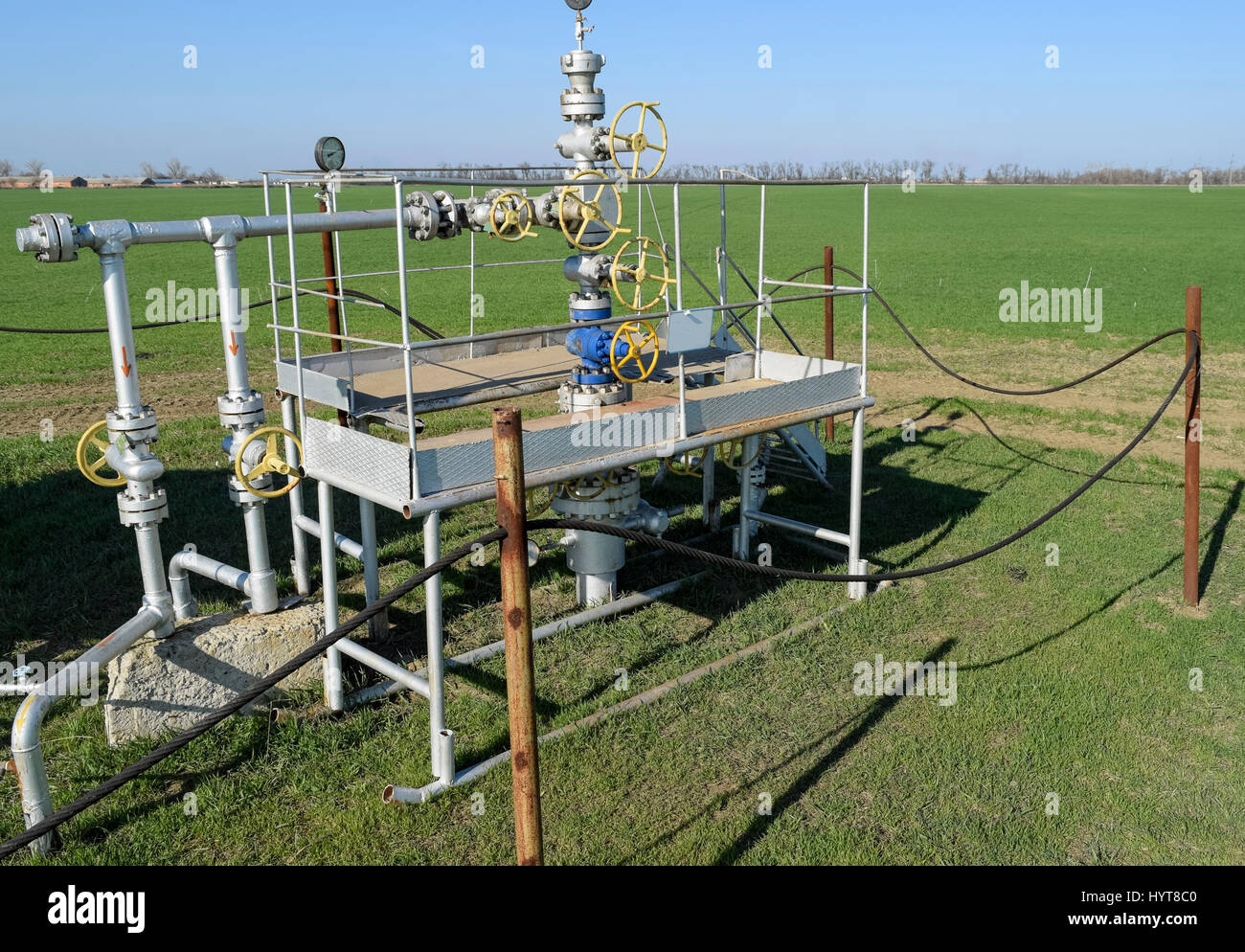 Oil well. The equipment and technologies on oil fields Stock Photo - Alamy