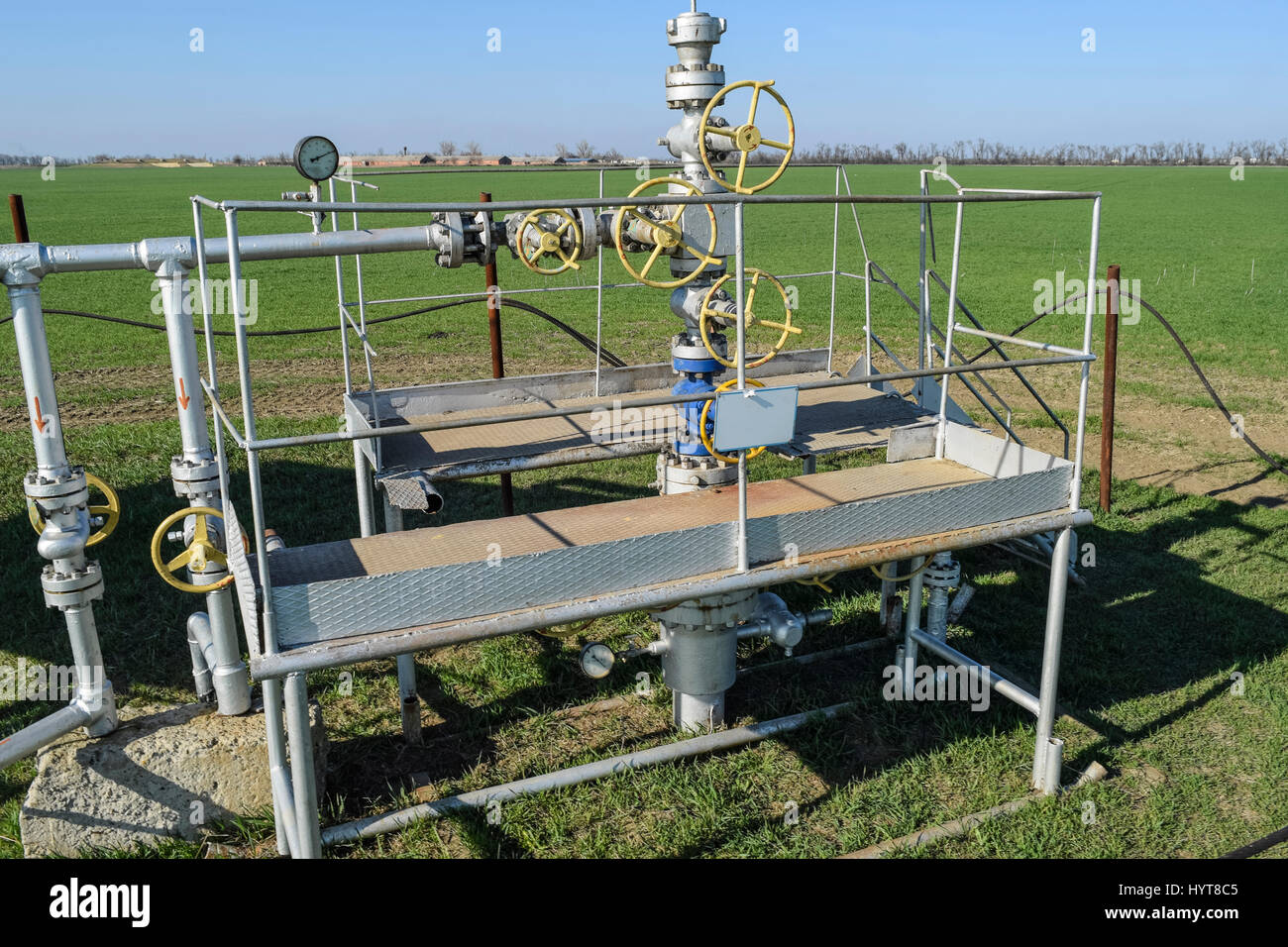 Oil well. The equipment and technologies on oil fields Stock Photo - Alamy