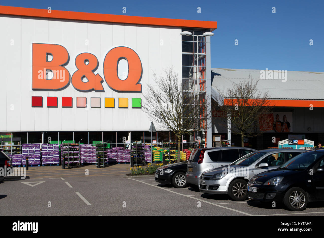 B and q timber hi-res stock photography and images - Alamy
