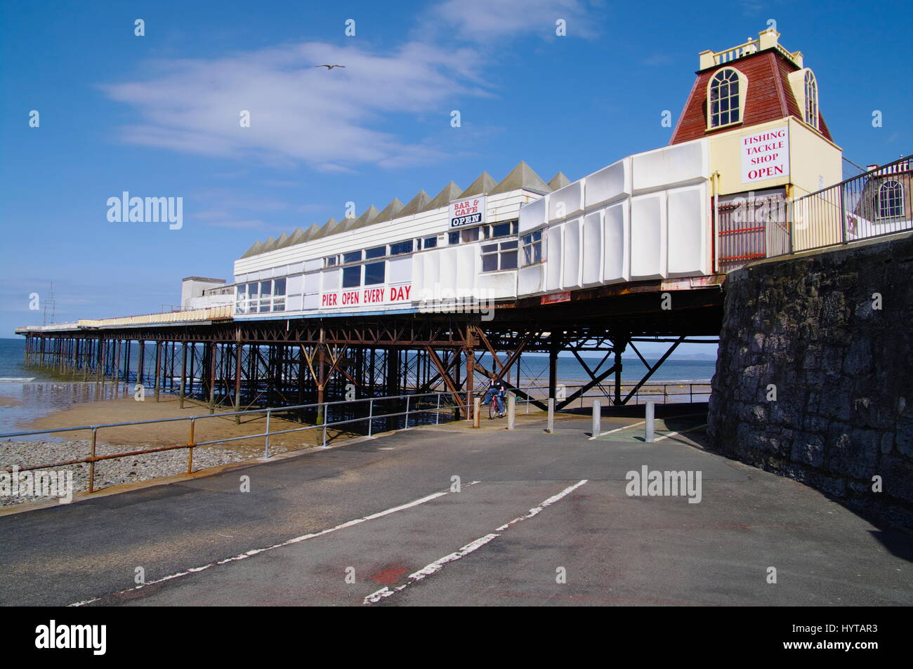 Colwyn Bay Pier North Wales Stock Photo - Alamy