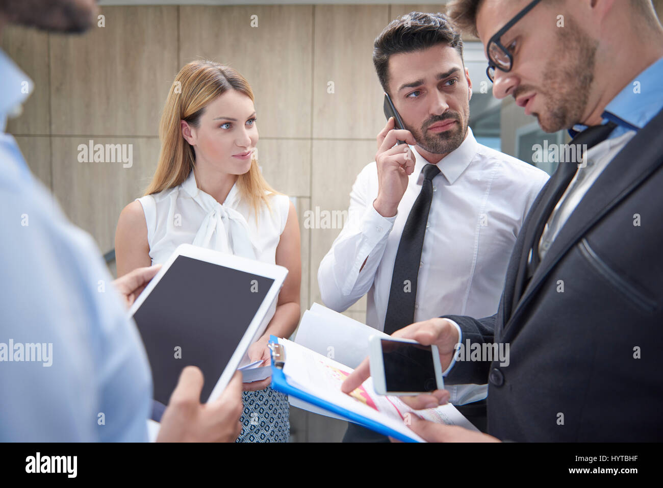 Busy company hi-res stock photography and images - Alamy