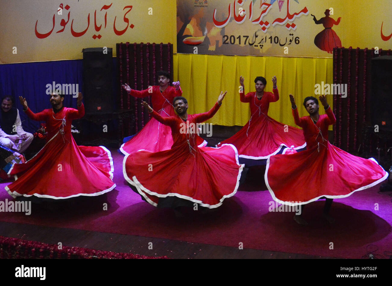 Lahore, Pakistan. 07th Apr, 2017. Pakistani artists perform a Sufi ...
