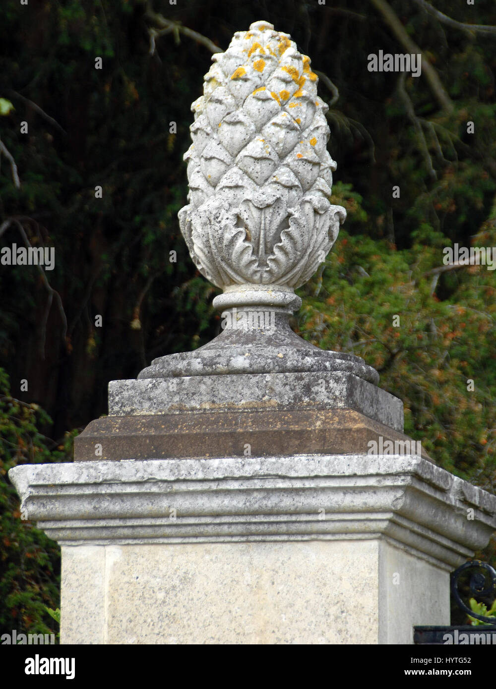 Stone Gate Piers High Resolution Stock Photography and Images - Alamy