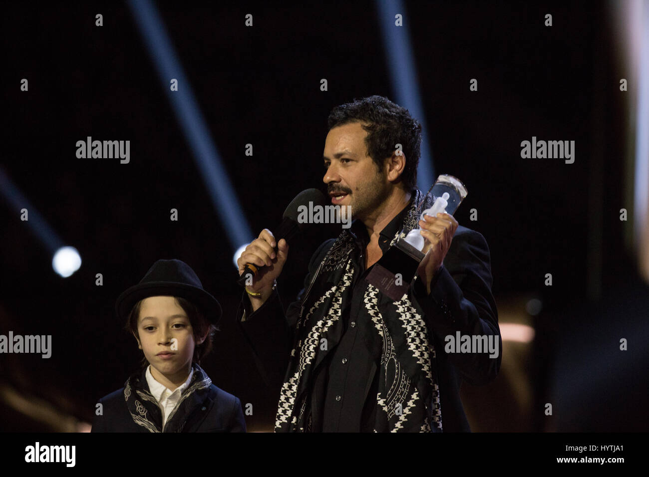 Leonard Cohen's son Adam, and grandson Cassius accept the Album of the ...