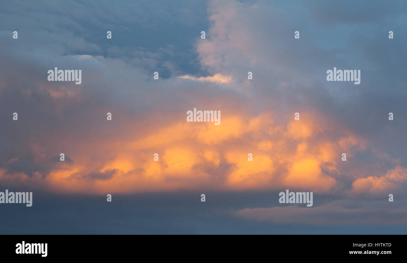 Beautiful cumulus cloud hi-res stock photography and images - Alamy