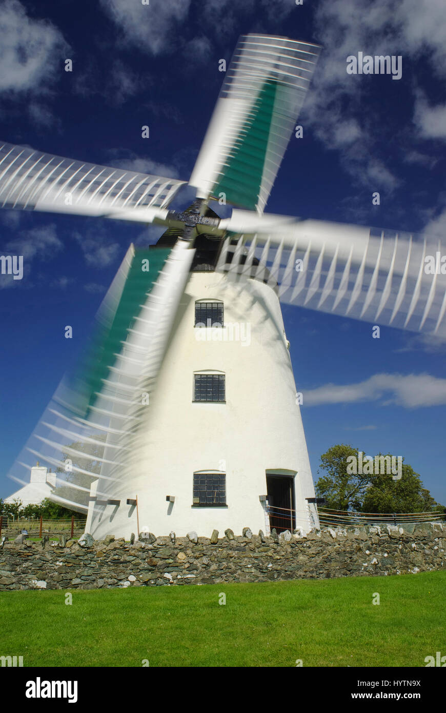 Historic windmill sails hi-res stock photography and images - Alamy