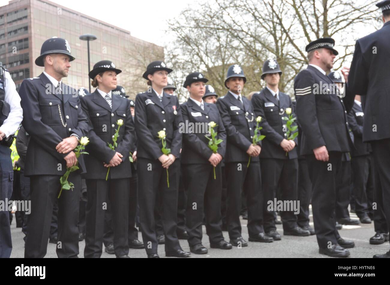 frontline and first response police officers at the scene of the London ...