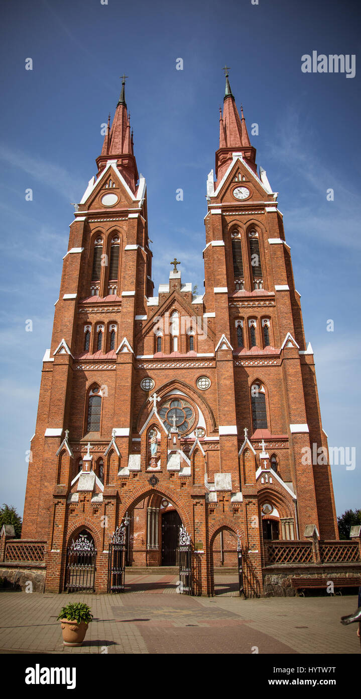 Red brick church hi-res stock photography and images - Alamy
