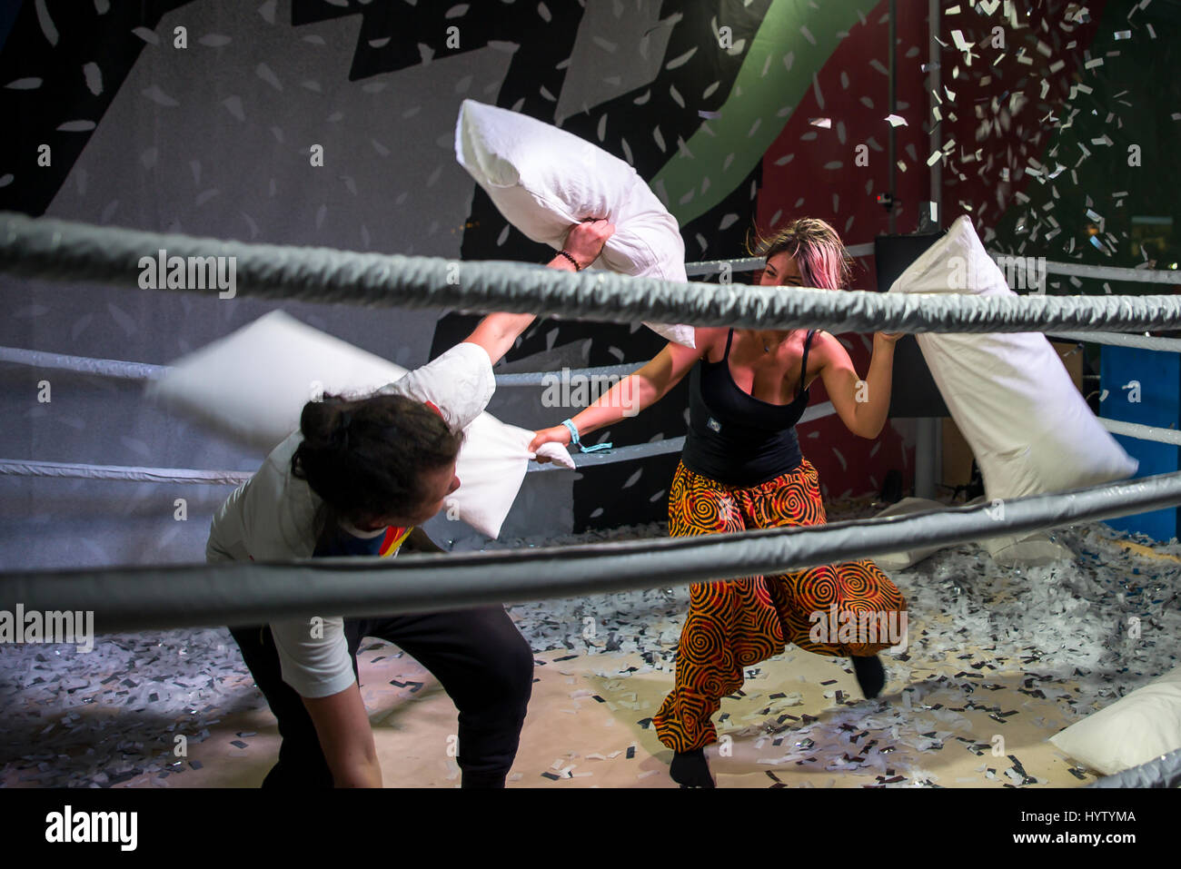 Couple funny fight hi-res stock photography and images - Alamy