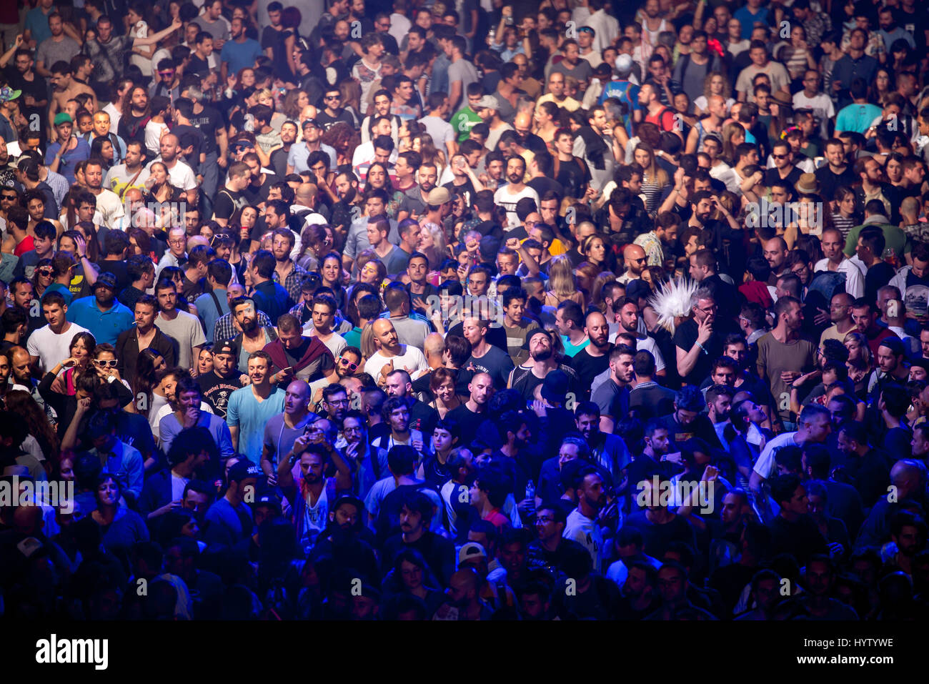 Crowd lights stage hi-res stock photography and images - Alamy