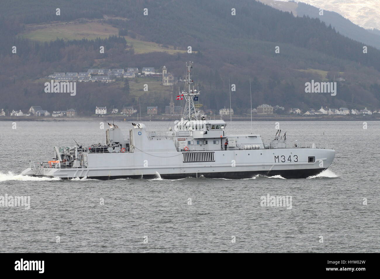 Knm hinnoy m343 oksoy class minehunter hi-res stock photography and images - Alamy