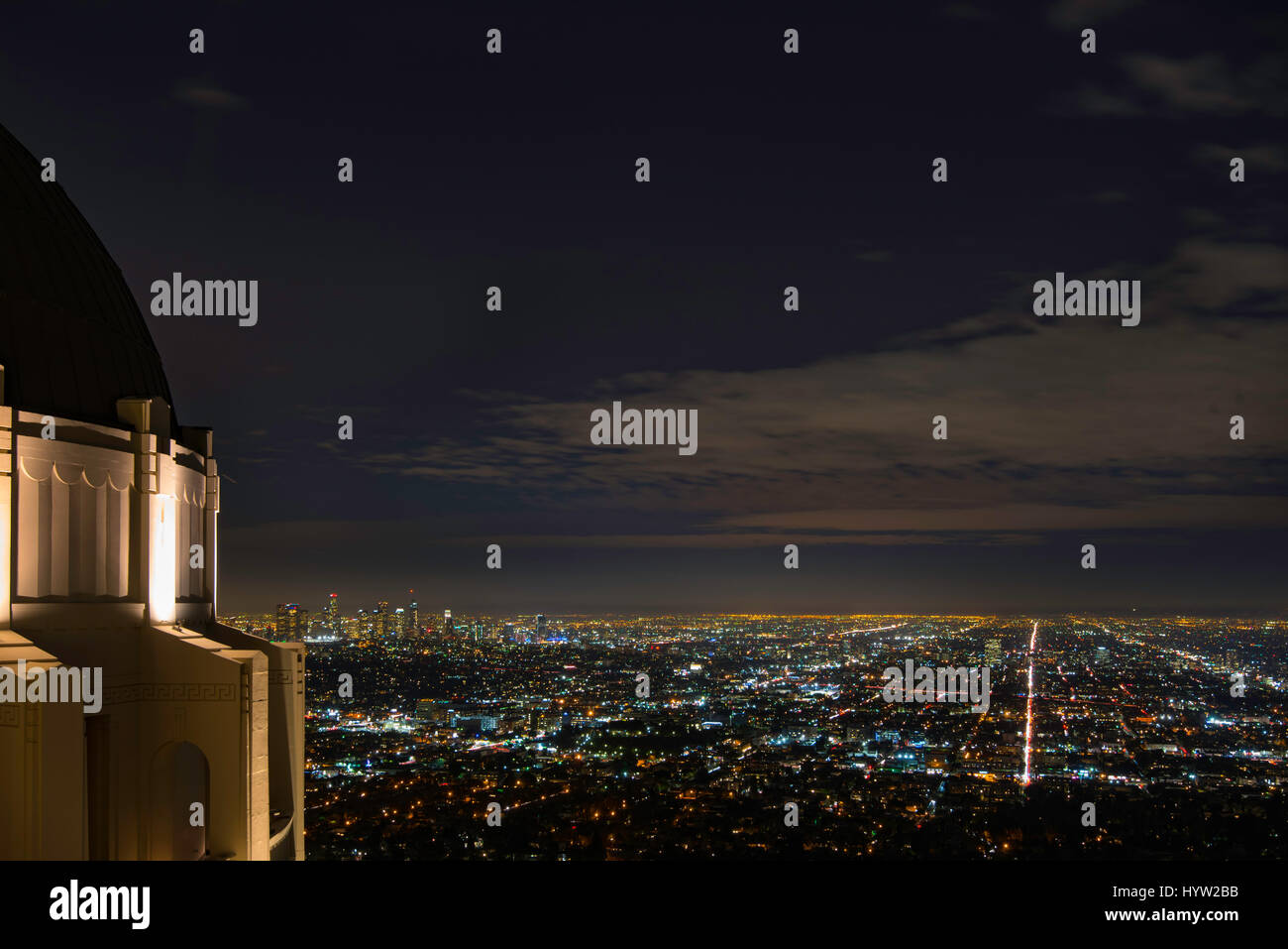 Los Angeles, California at night looking from Griffith Observatory in ...