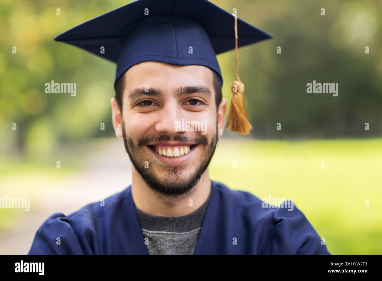Student robe hi-res stock photography and images - Alamy