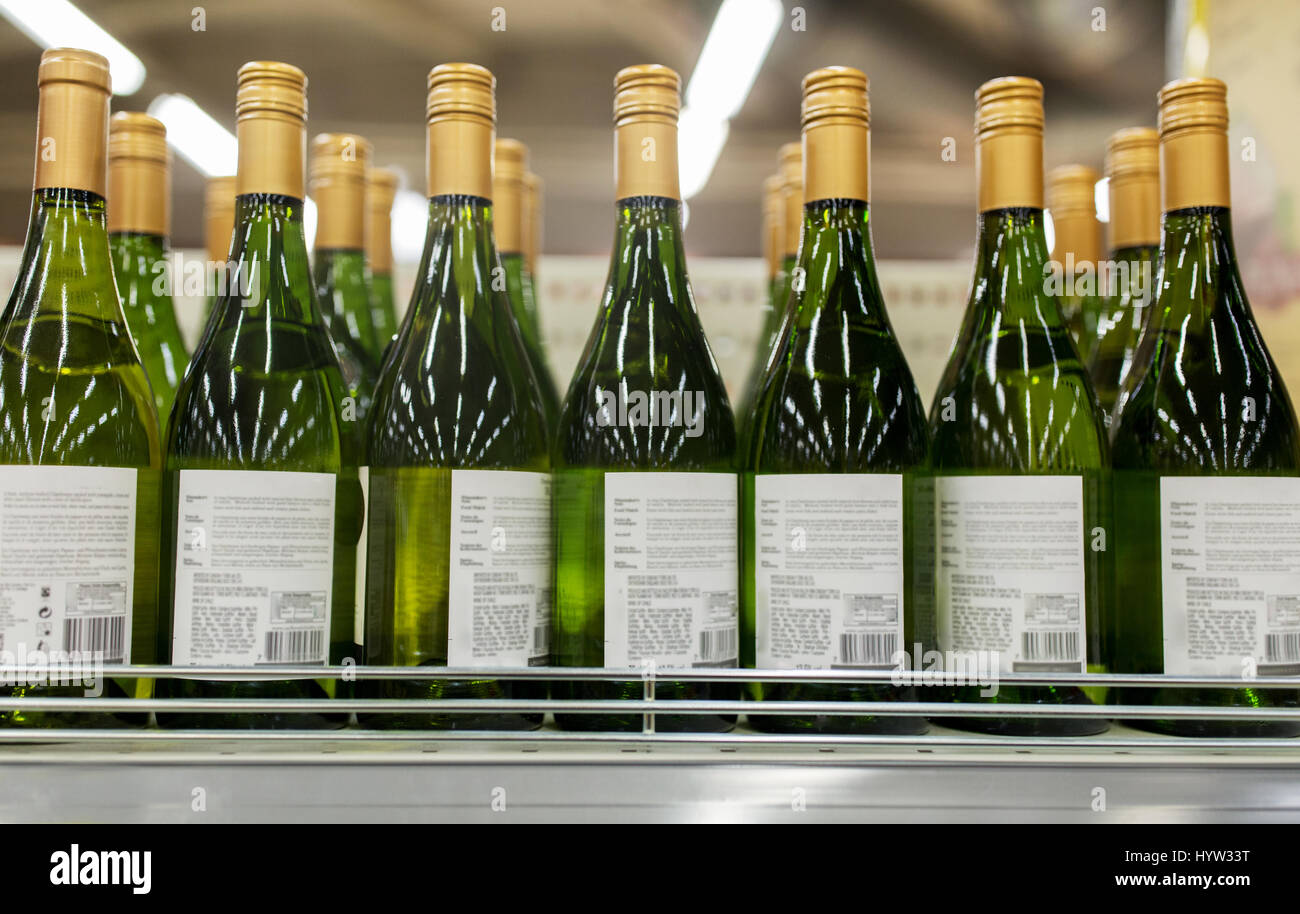 close up of bottles at liquor store Stock Photo - Alamy