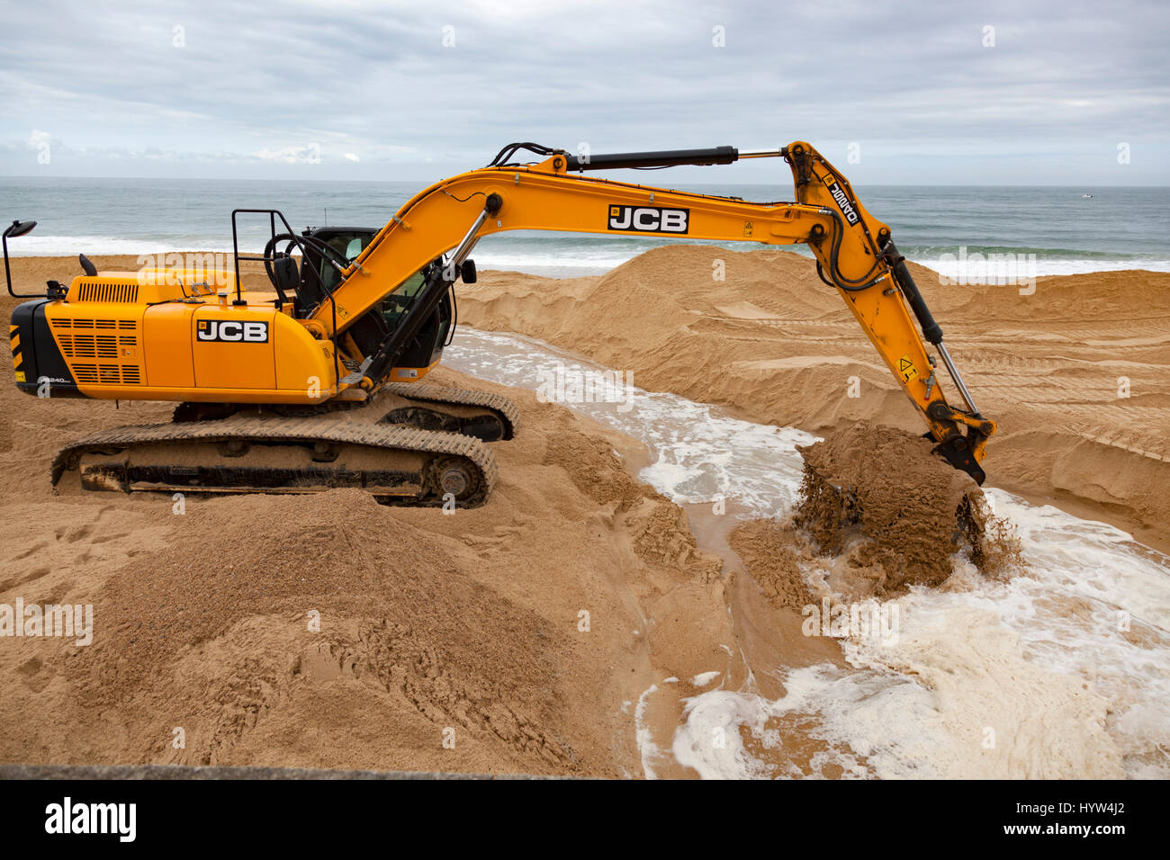 Hydraulic transfer system of sand, at Capbreton (Landes - France). With ...