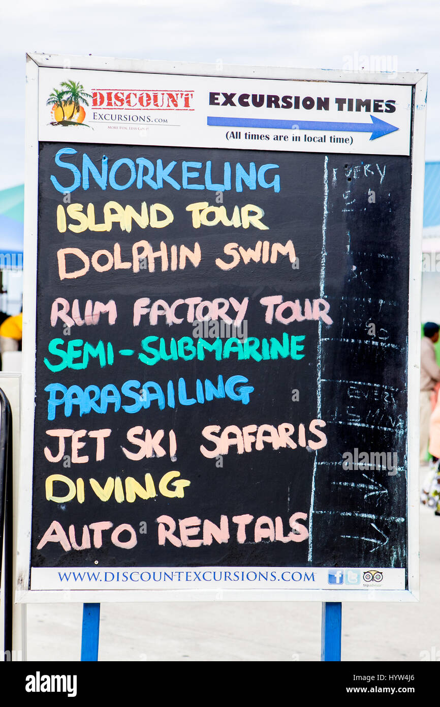 Tourist information boards hi-res stock photography and images - Alamy