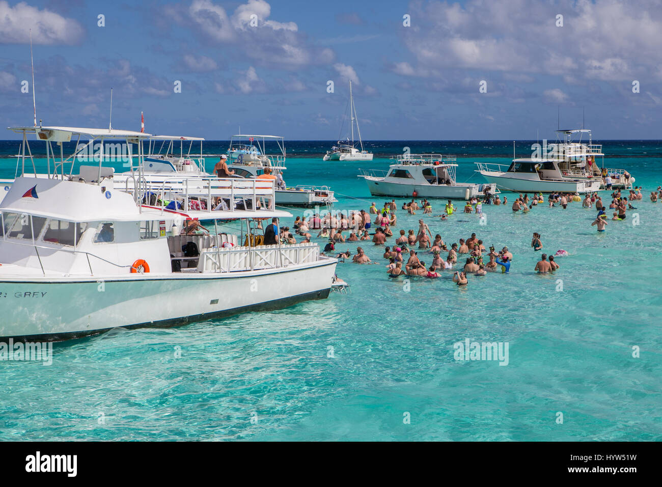 Shallow sandbar High Resolution Stock Photography and Images - Alamy