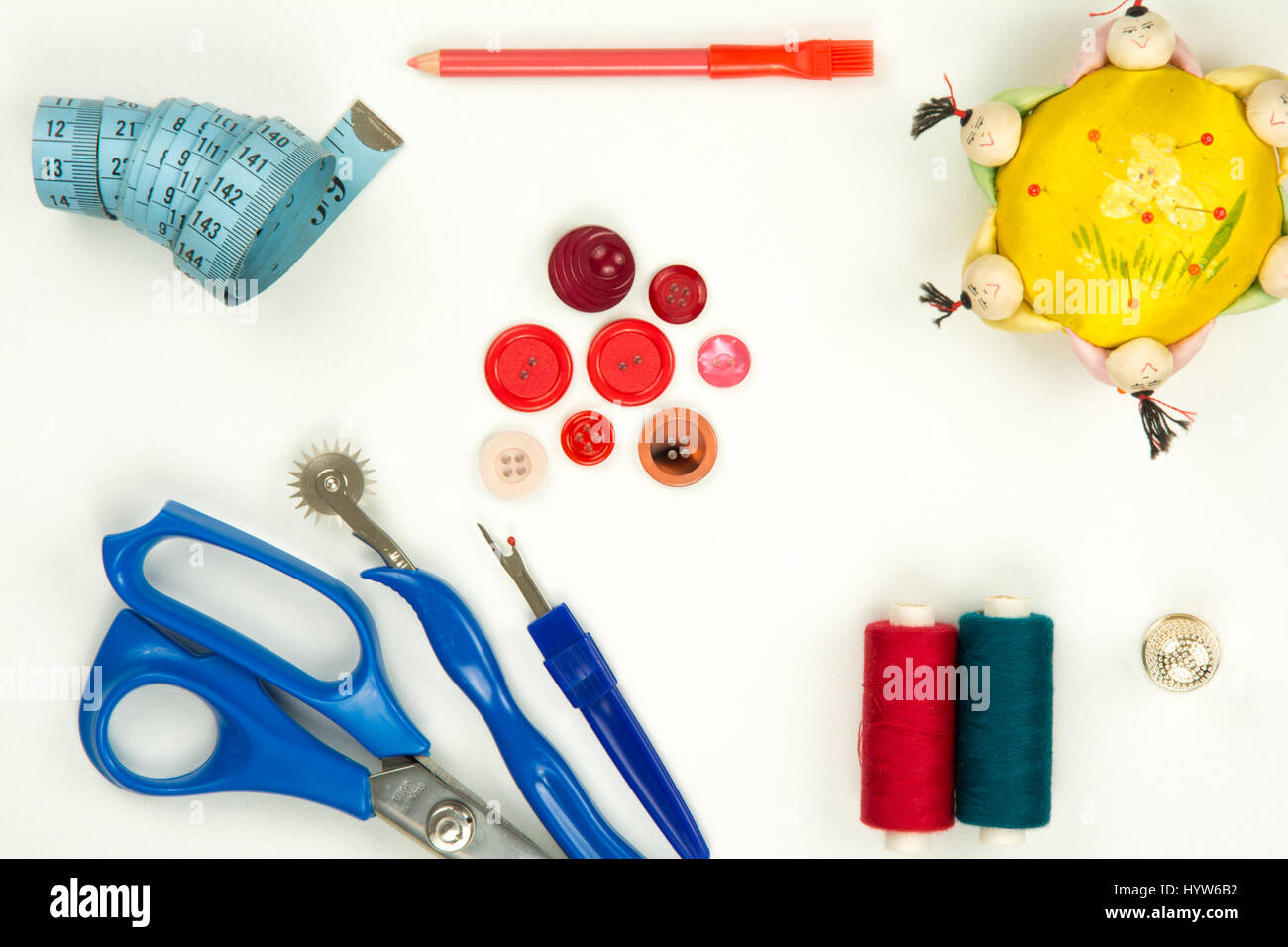 Sewing items hi-res stock photography and images - Alamy