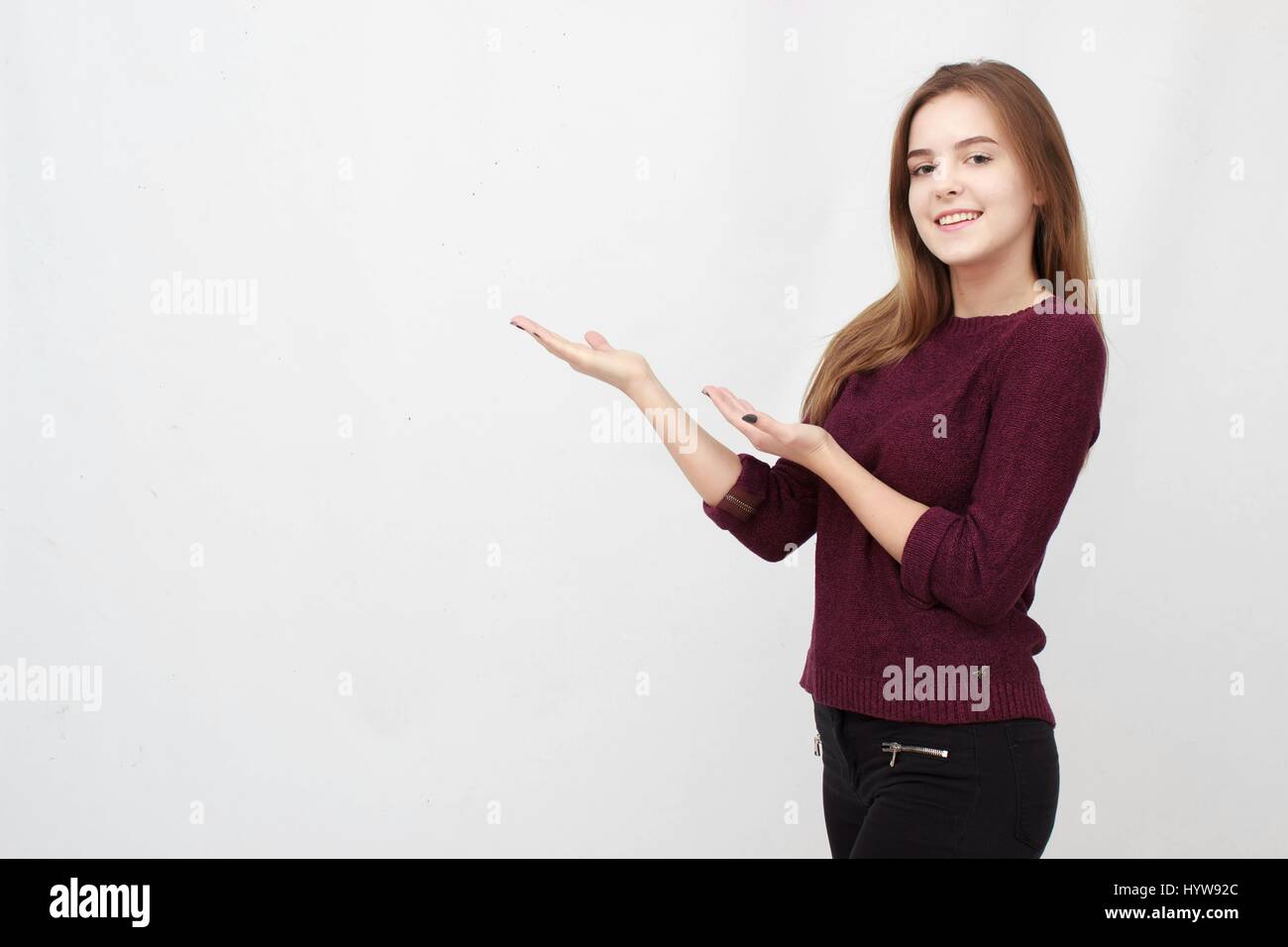 Displaying product hi-res stock photography and images - Alamy